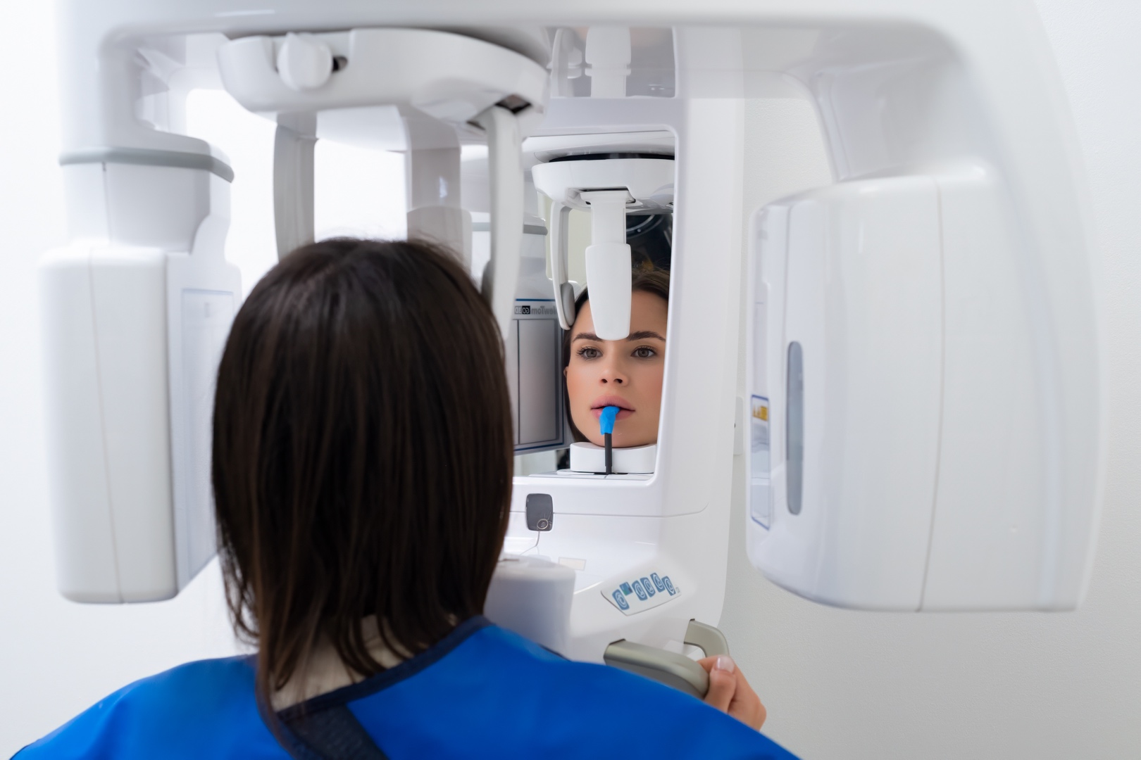 How Dental Imaging Has Evolved: From X-Rays to CBCT | LA Imaging